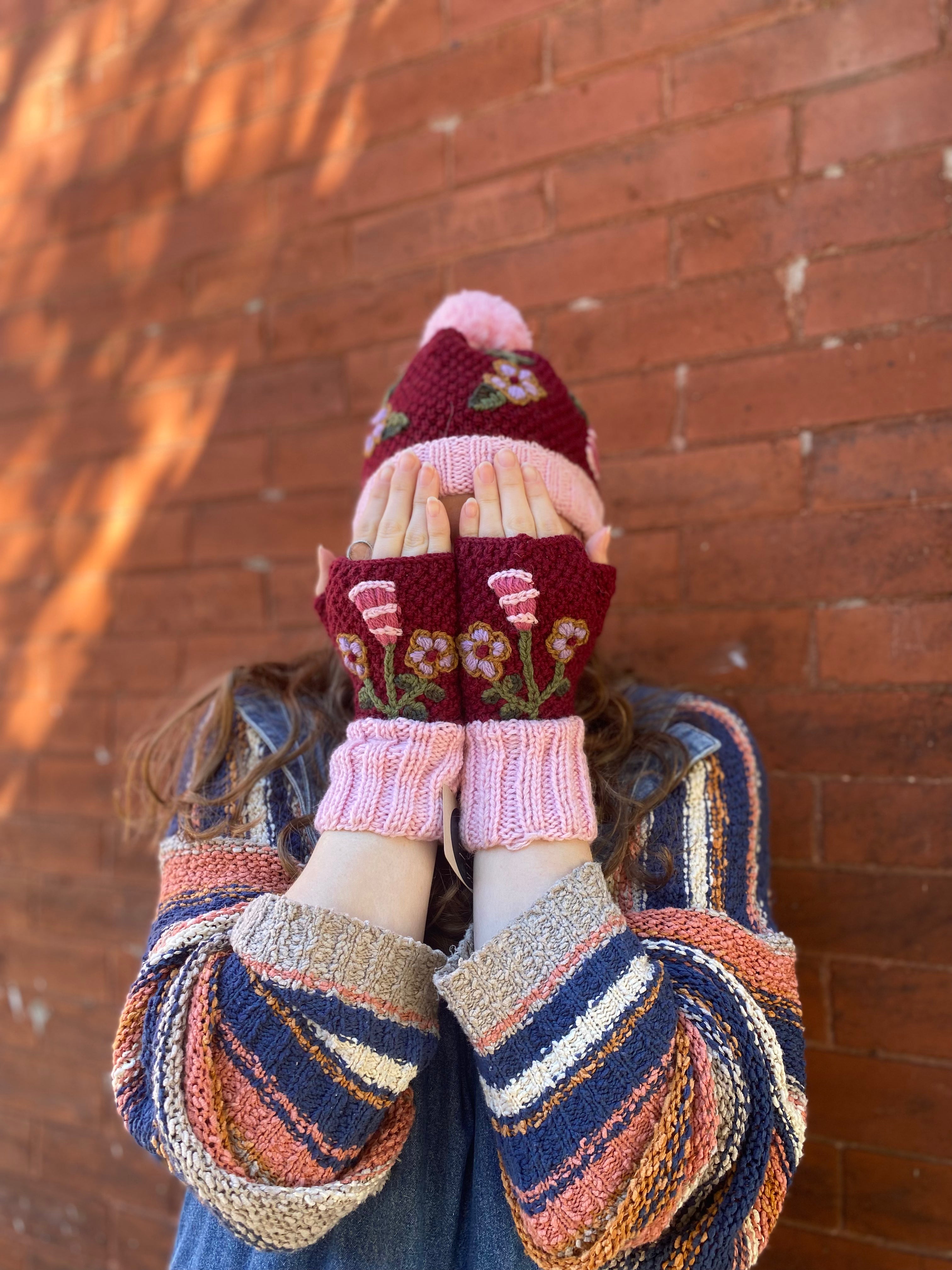 Sadie Wool Mittens – Hunter Bleu